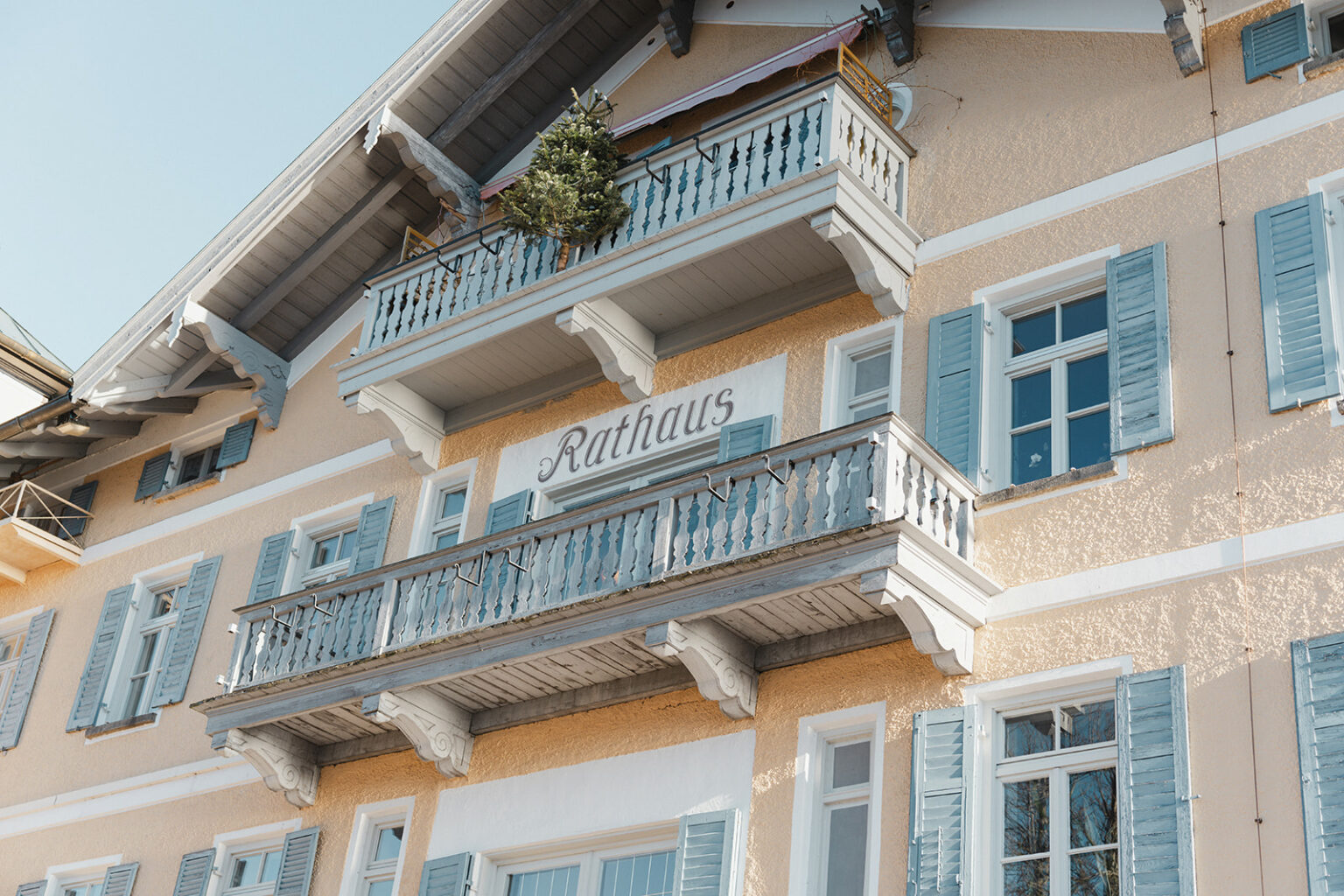 Standesamtliche Hochzeit am Tegernsee - FRIEDA THERÉS
